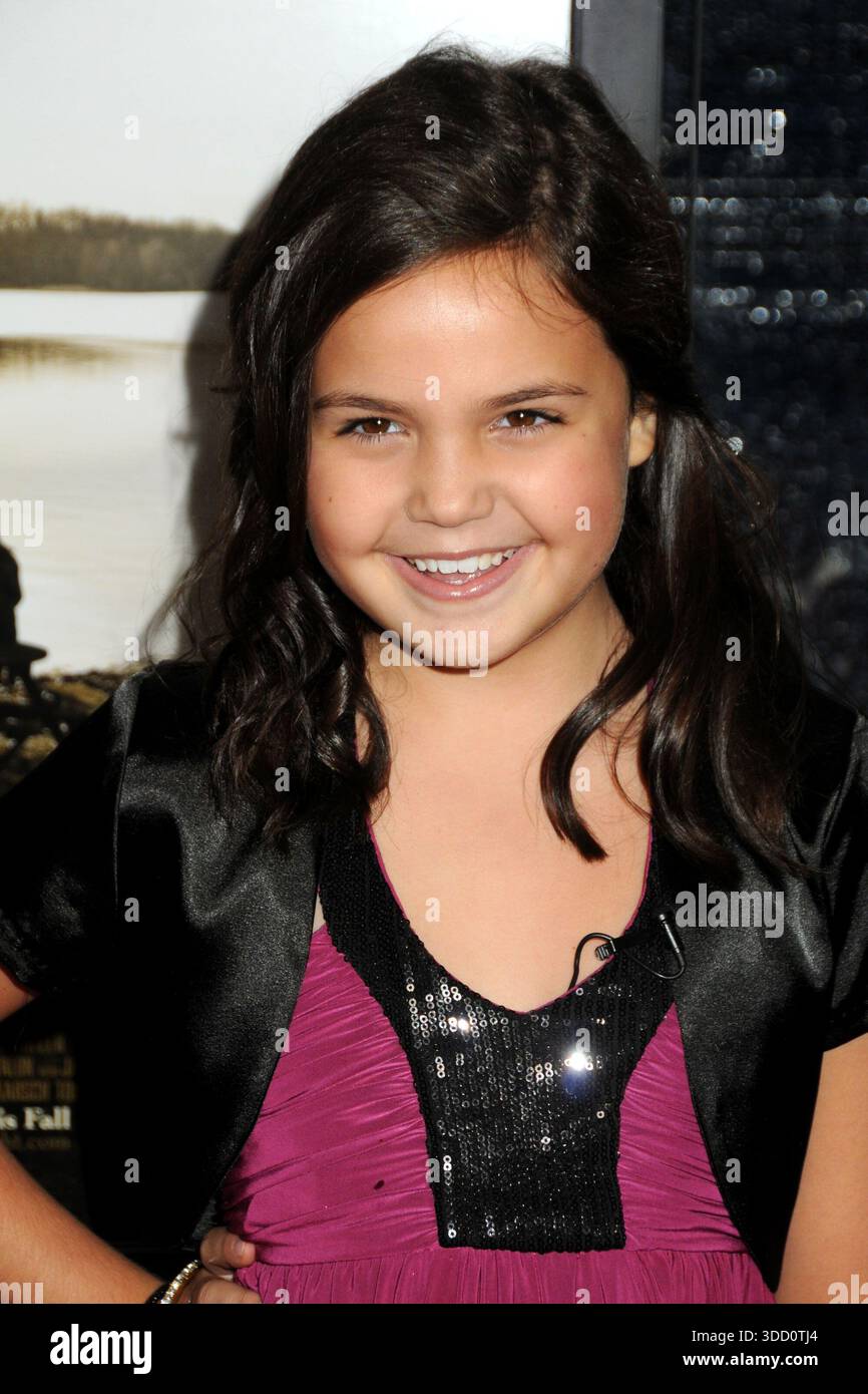 5 October 2010 - Beverly Hills, California - Bailee Madison ...