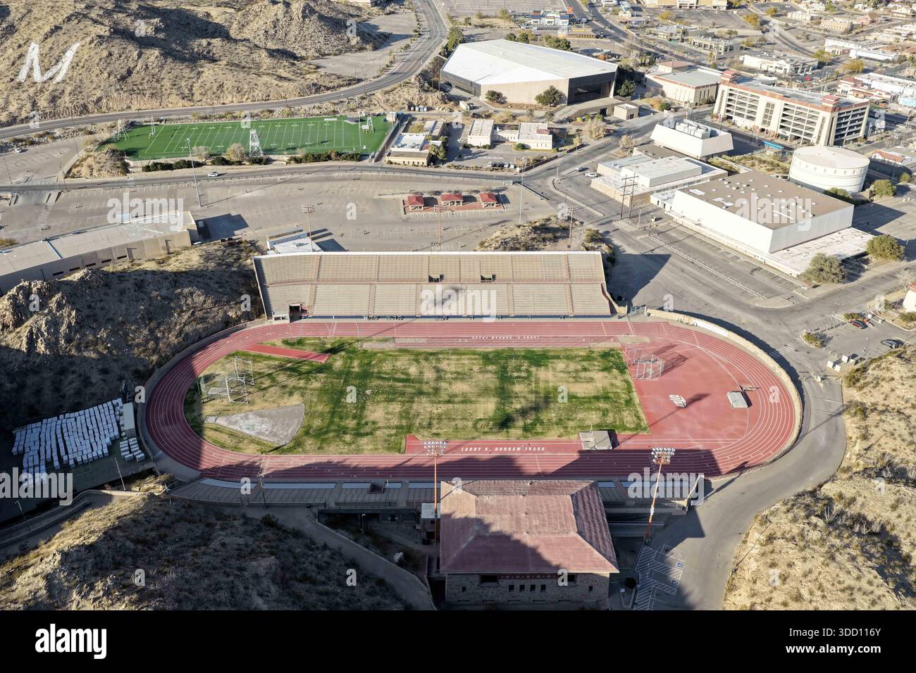Track and field el paso hi-res stock photography and images - Alamy