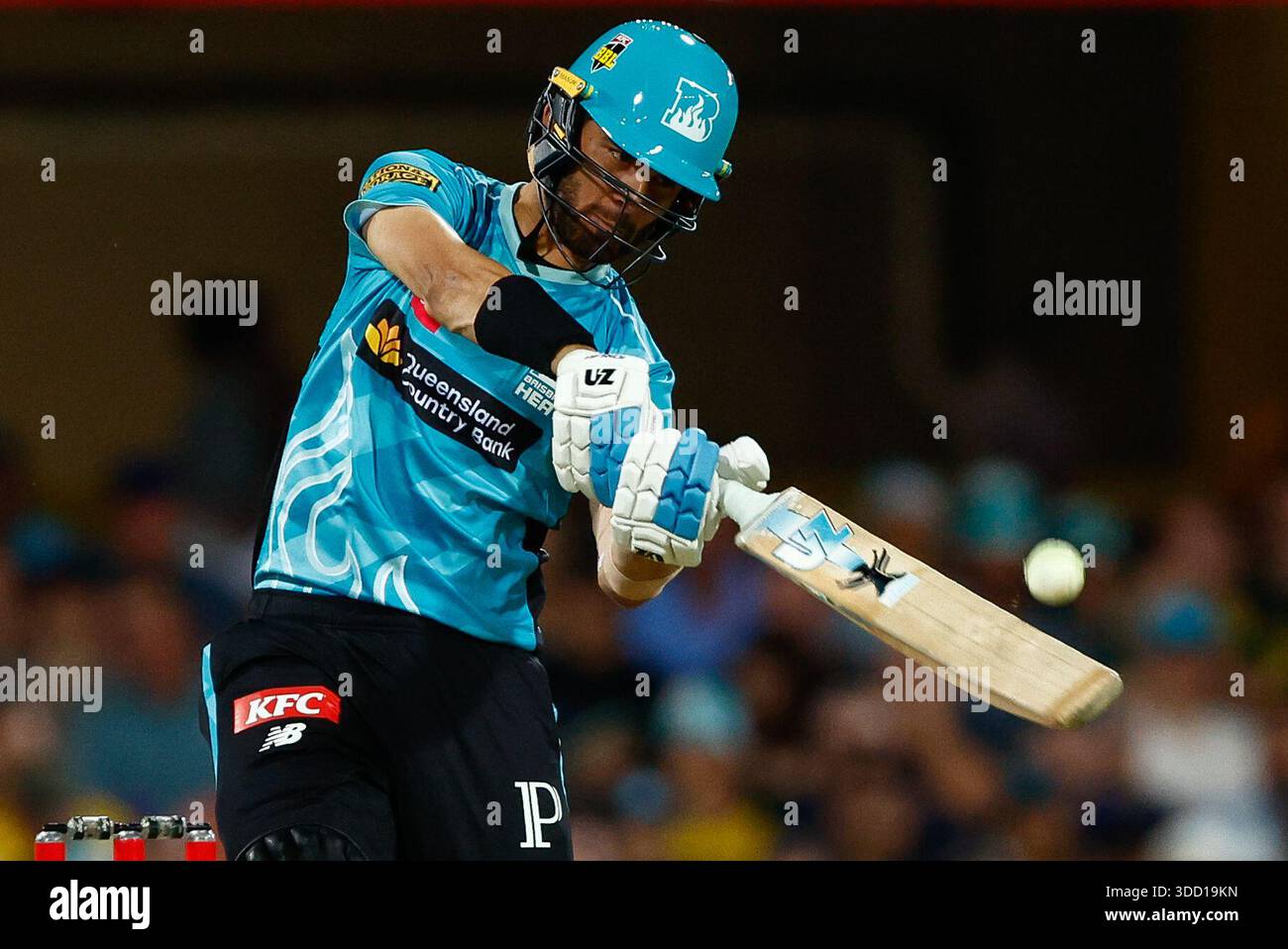Shaheen Afridi of the Heat in action during the BBL match between the ...
