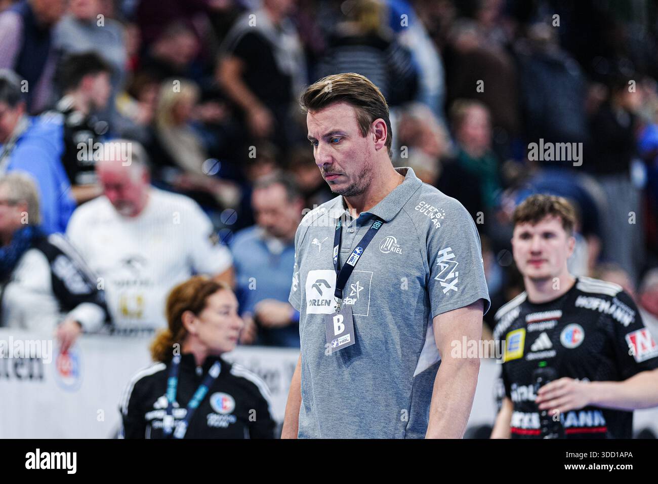 Filip Jicha (THW Kiel, Trainer) GER, THW Kiel vs. HC Erlangen, Handball ...