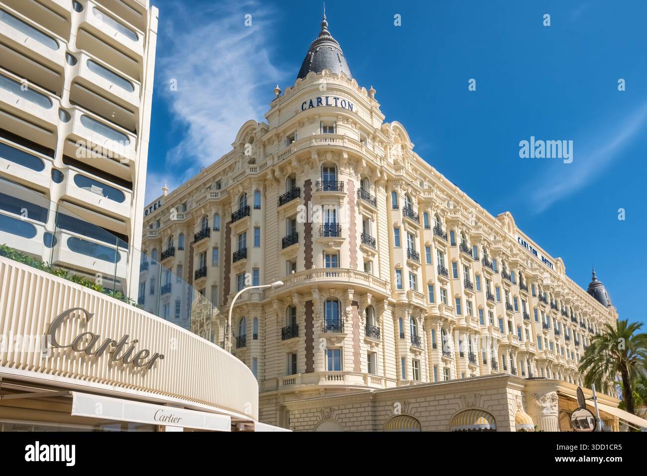 Clothing hi-res stock photography and images - Alamy