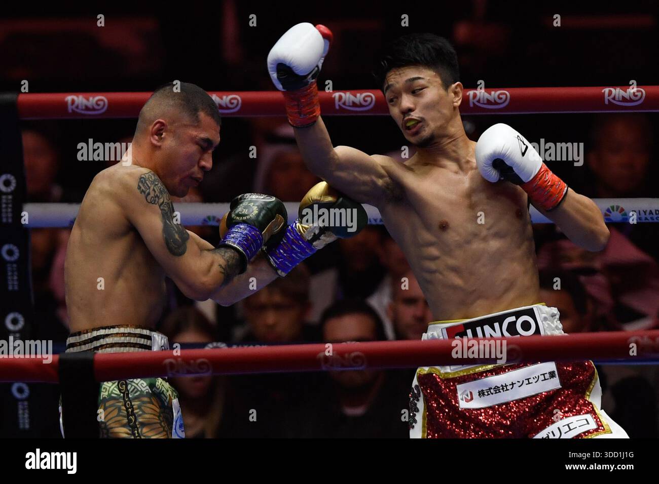 Japan's Junto Nakatani, right, punches Mexico's Sebastian Hernandez ...
