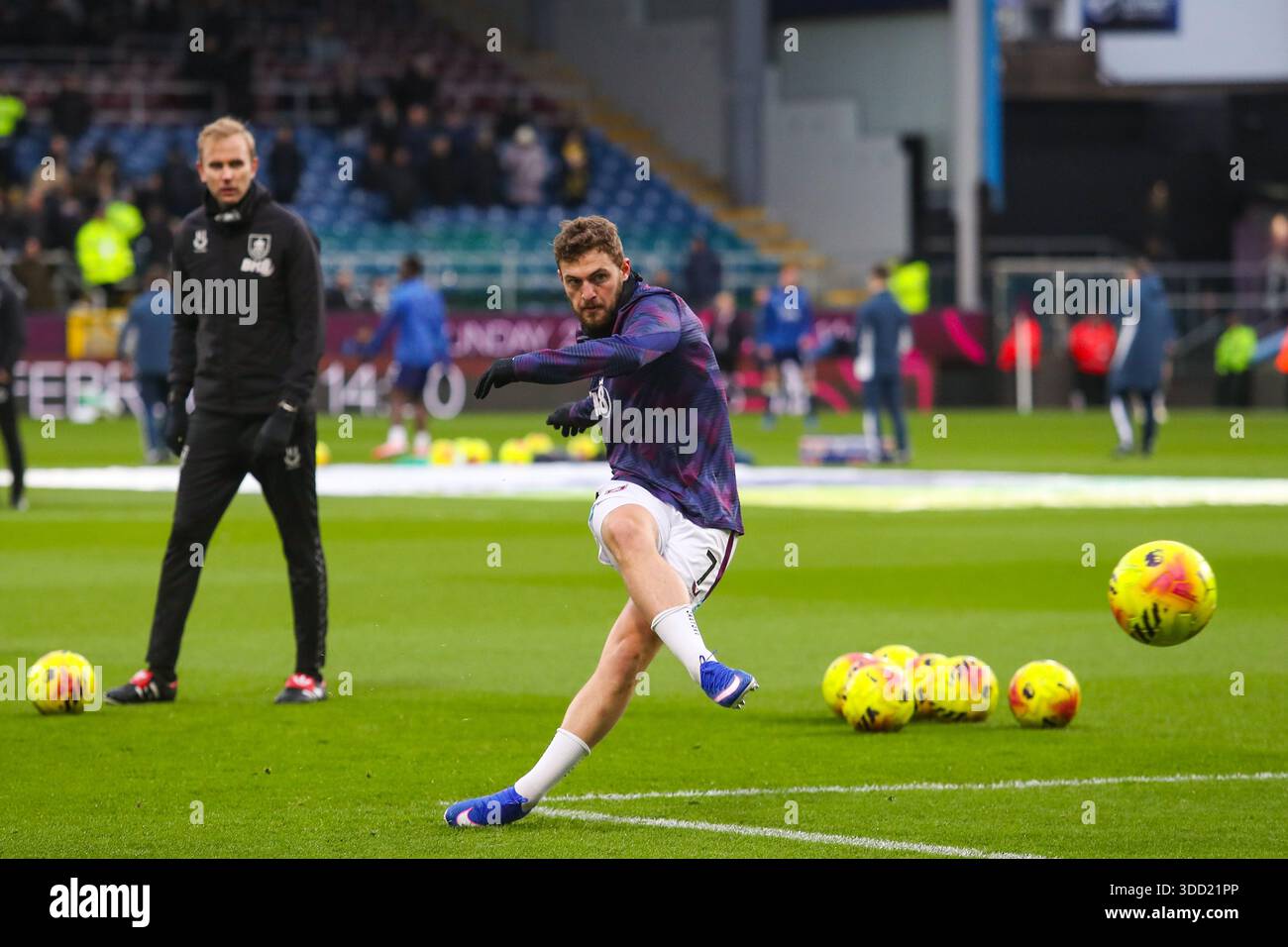 Jacob Bruun Larsen Of Burley warms up during the Burnley v Everton ...