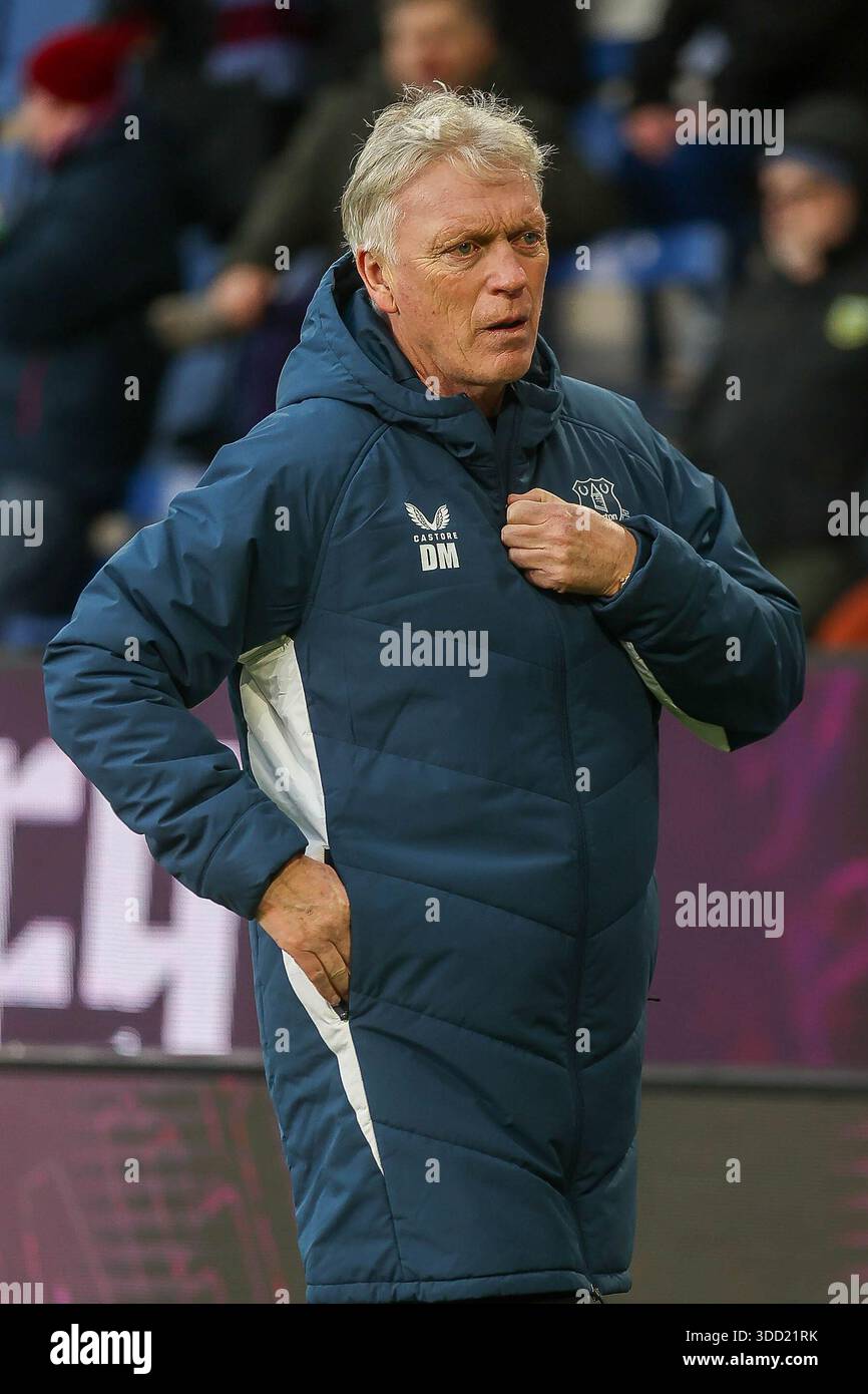 David Moyes Everton Head Coach during the Premier League match between ...