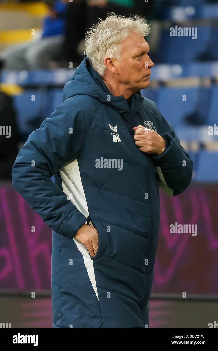 David Moyes Everton Head Coach during the Premier League match between ...