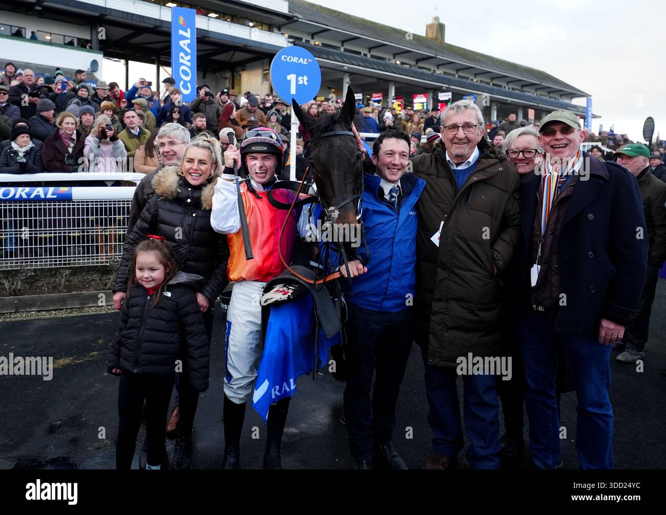 Haiti Couleurs and jockey Sean Bowen with winning connections after ...