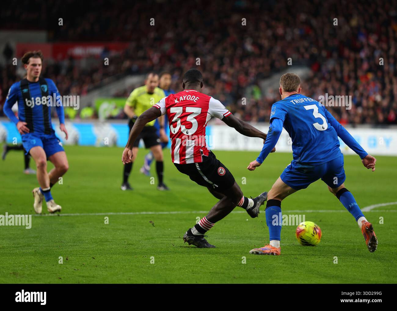 27th December 2025; Gtech Community Stadium, Brentford, London, England ...