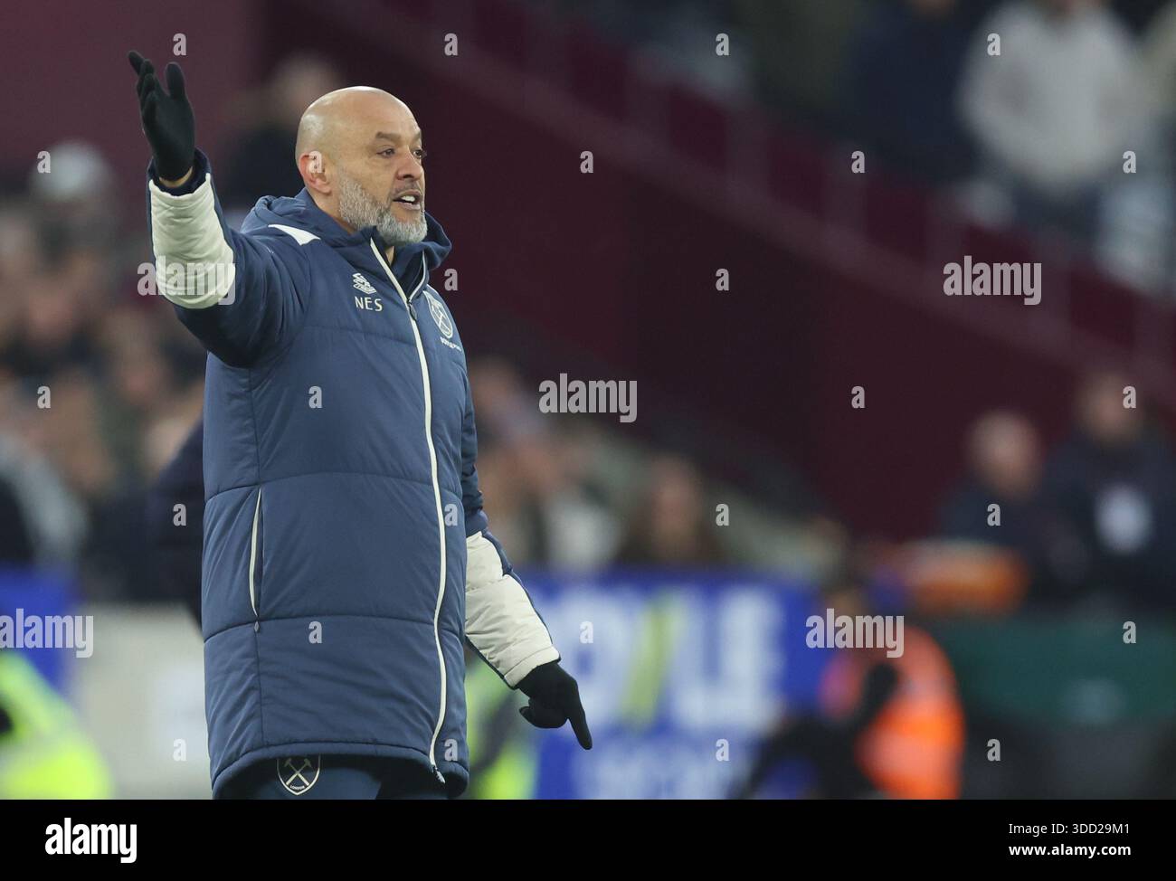 West Ham's head coach Nuno Espirito Santo gestures from the touch line ...