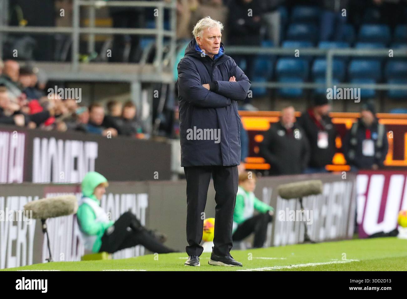 David Moyes Manager Of Everton Looks On during the Burnley v Everton ...