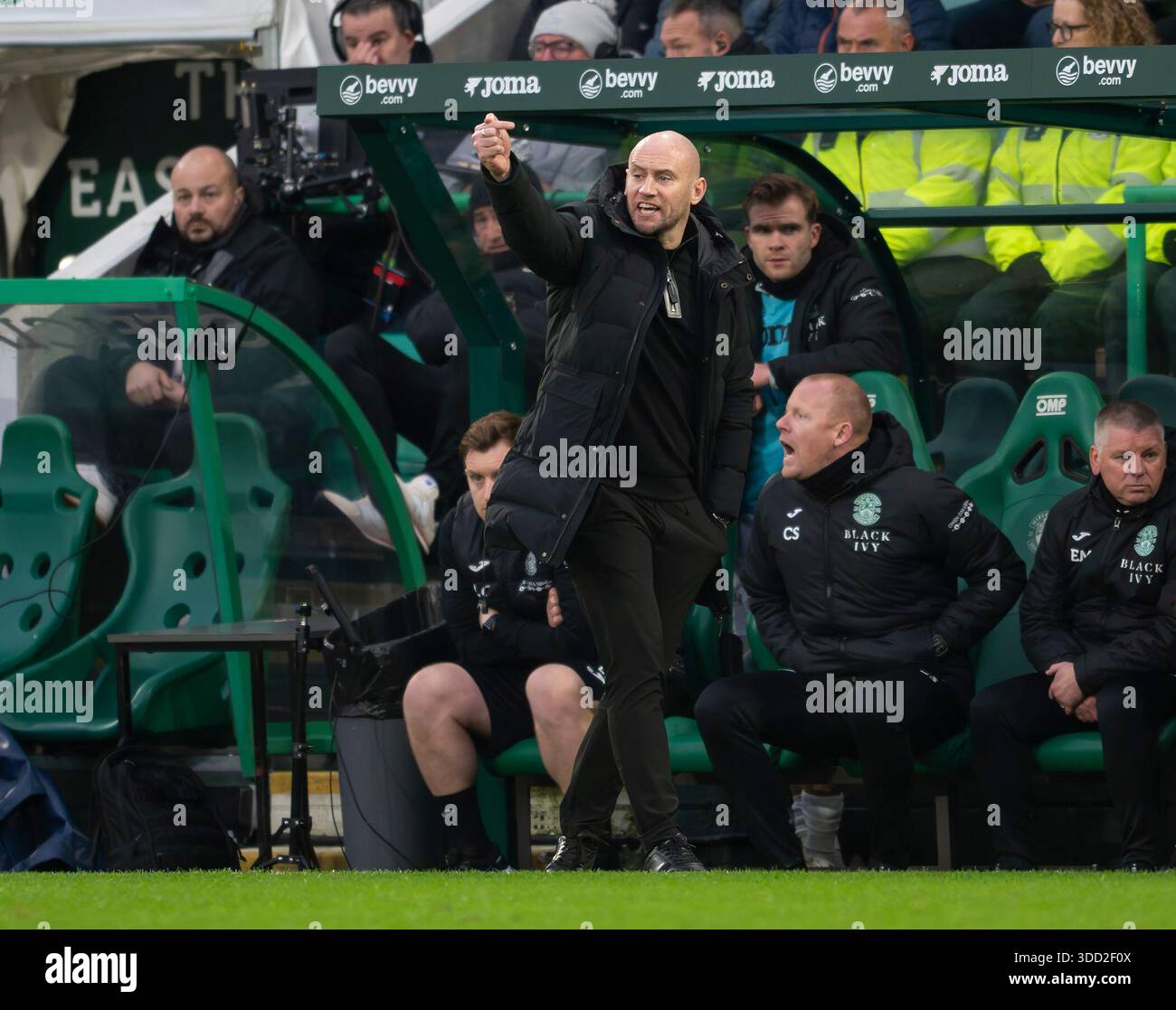 Scottish Premiership - Hibernian FC v Heart of Midlothian FC 06/12/2025 ...