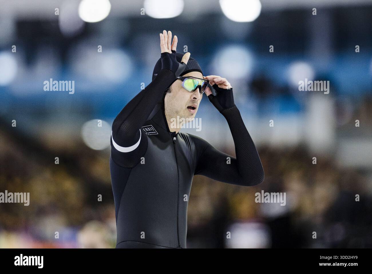 HEERENVEEN - Kai Verbij after the men's 500m on the second day of the ...