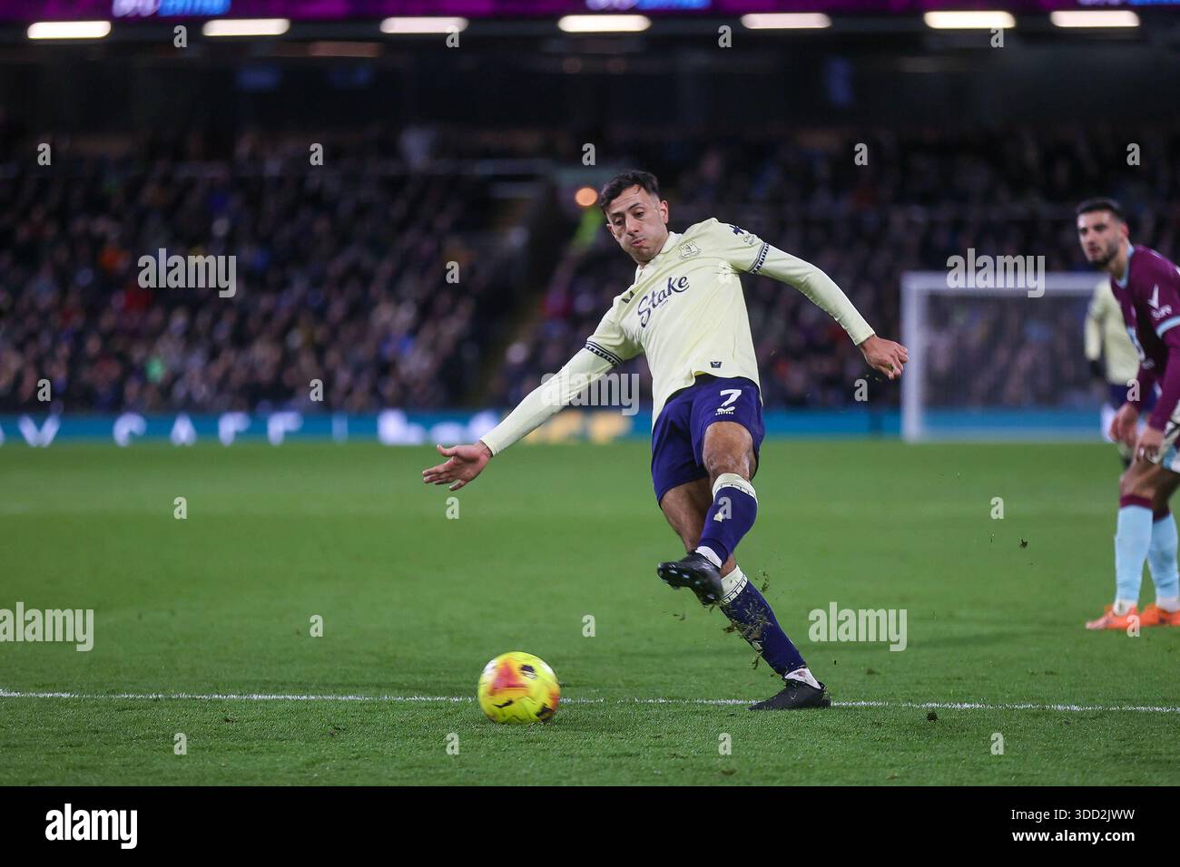 Dwight McNeil shoots during the Premier League match between Burnley ...