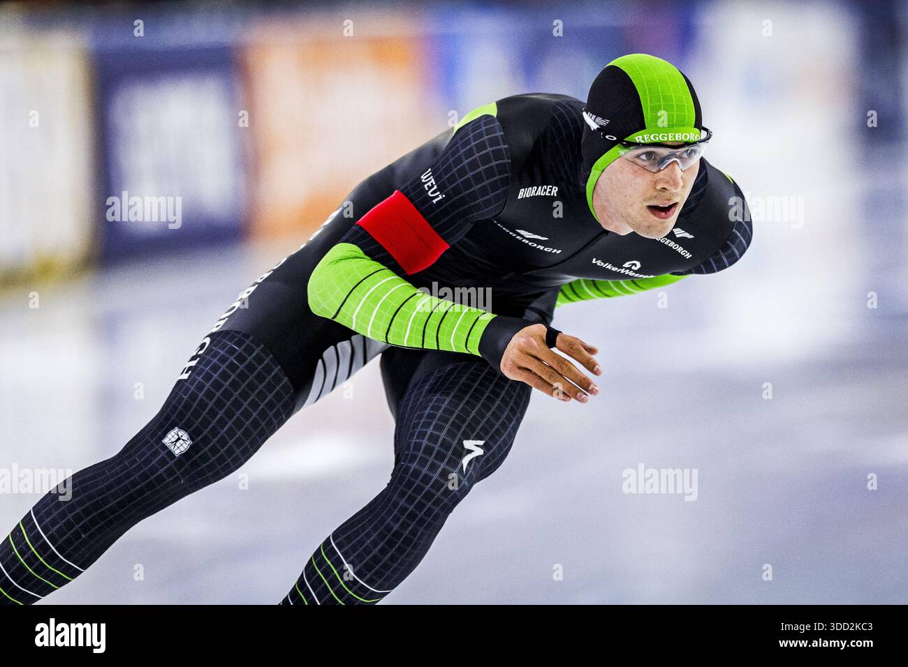 HEERENVEEN - Jenning de Boo in action during the men's 500m on the ...