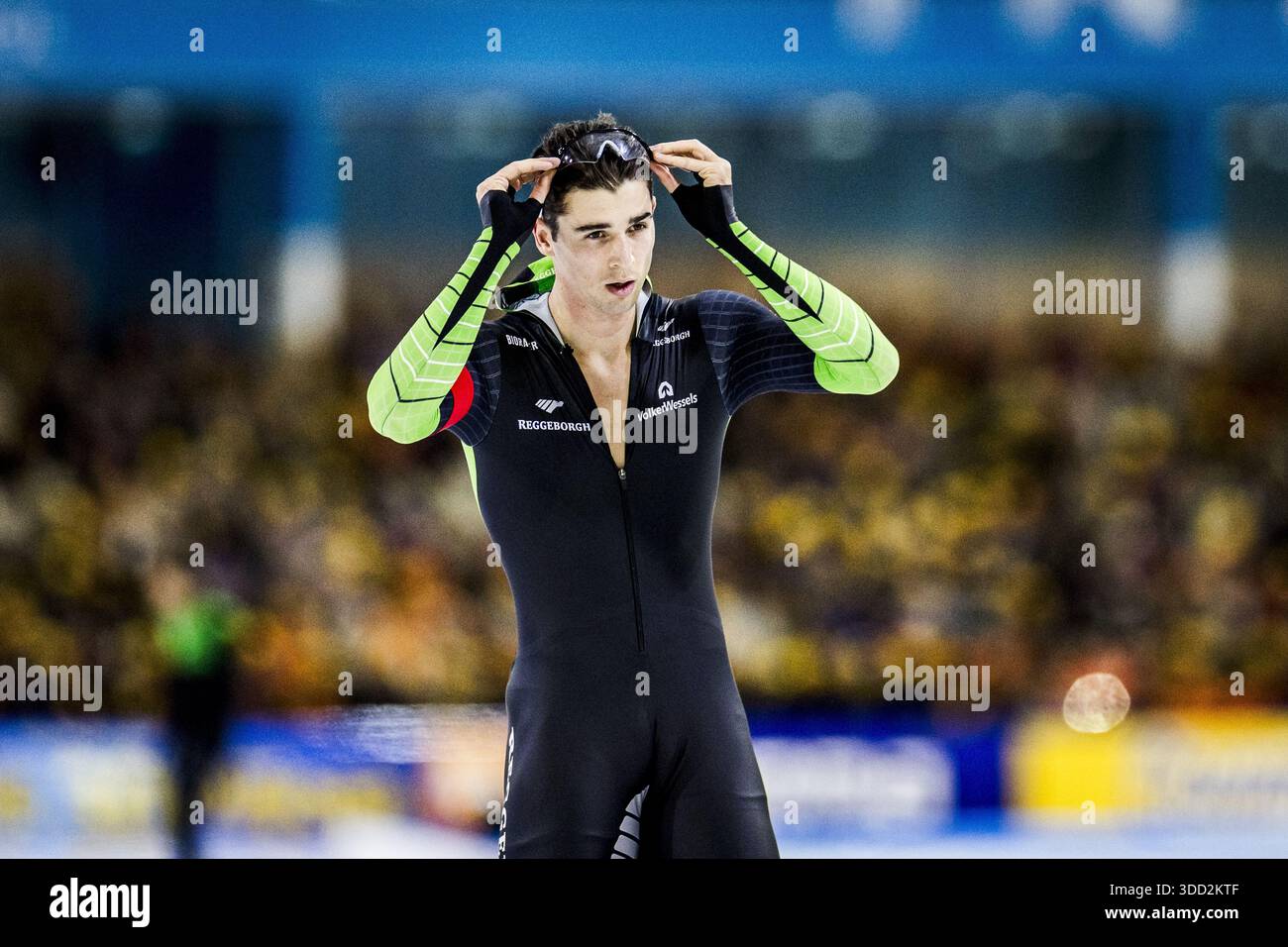 HEERENVEEN - Jenning de Boo in action during the men's 500m on the ...