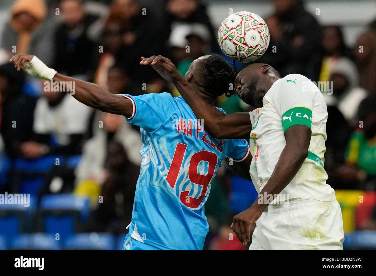 DR Congo's Fiston Mayele and Senegal's Kalidou Koulibaly compete for a ...