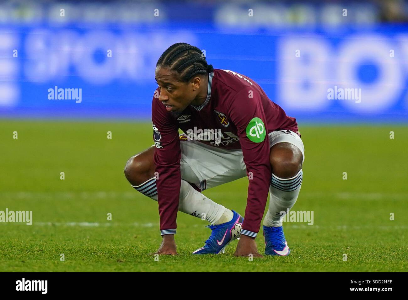 Kyle Walker-Peters of West Ham United looks dejected after the West Ham ...