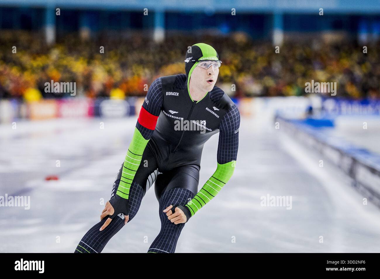 HEERENVEEN - Jenning de Boo in action during the men's 500m on the ...