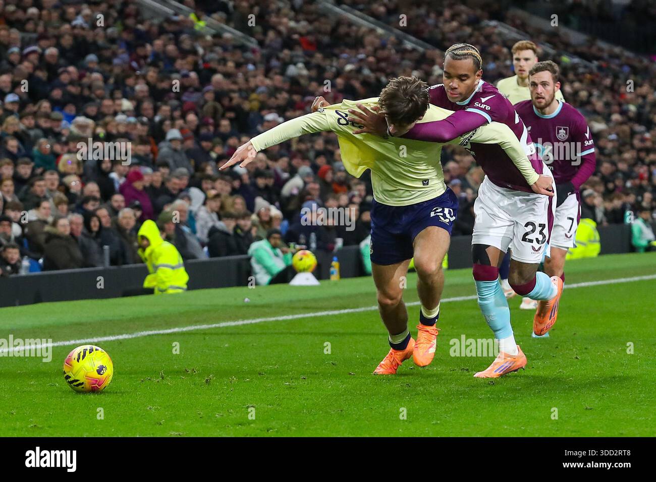 Lucas Pires Of Burley fouls Tyler Dibling Of Everton during the Burnley ...