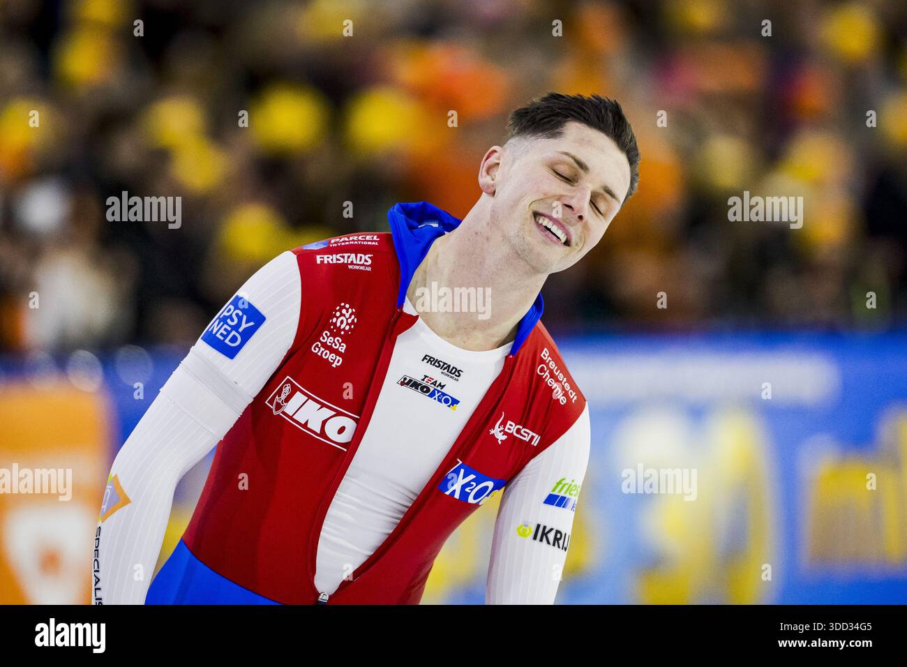 HEERENVEEN - Kayo Vos during the men's 500m on the second day of the ...