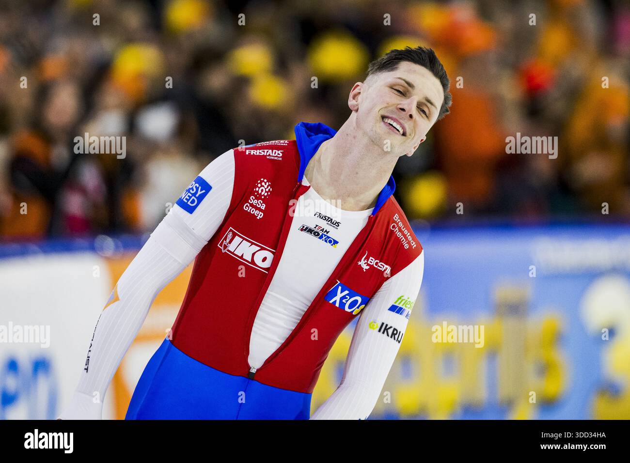 HEERENVEEN - Kayo Vos during the men's 500m on the second day of the ...