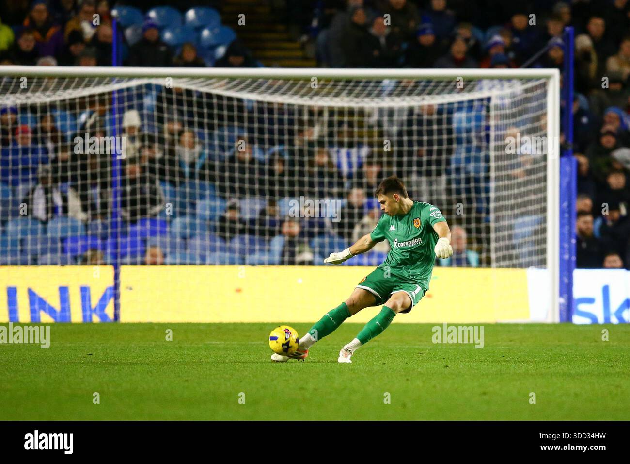Hillsborough Stadium, Sheffield, England - 26th December 2025 Ivor ...
