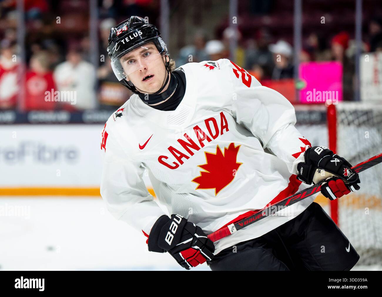 Canada's Liam Greentree (24) warms up before IIHF World Junior ...