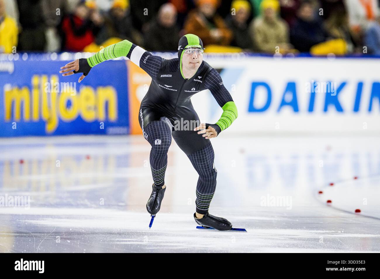 HEERENVEEN - Jenning de Boo during the men's 500m on the second day of ...