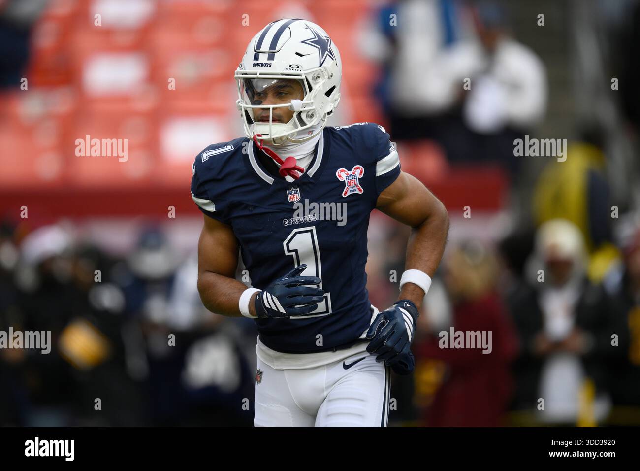 Dallas Cowboys wide receiver Jalen Tolbert (1) warms up before an NFL ...