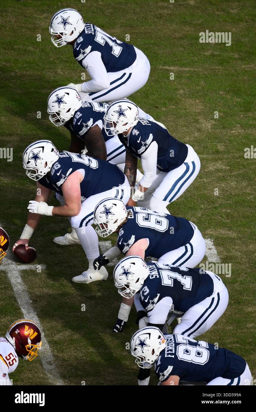 The Dallas Cowboys during the first half of an NFL football game ...