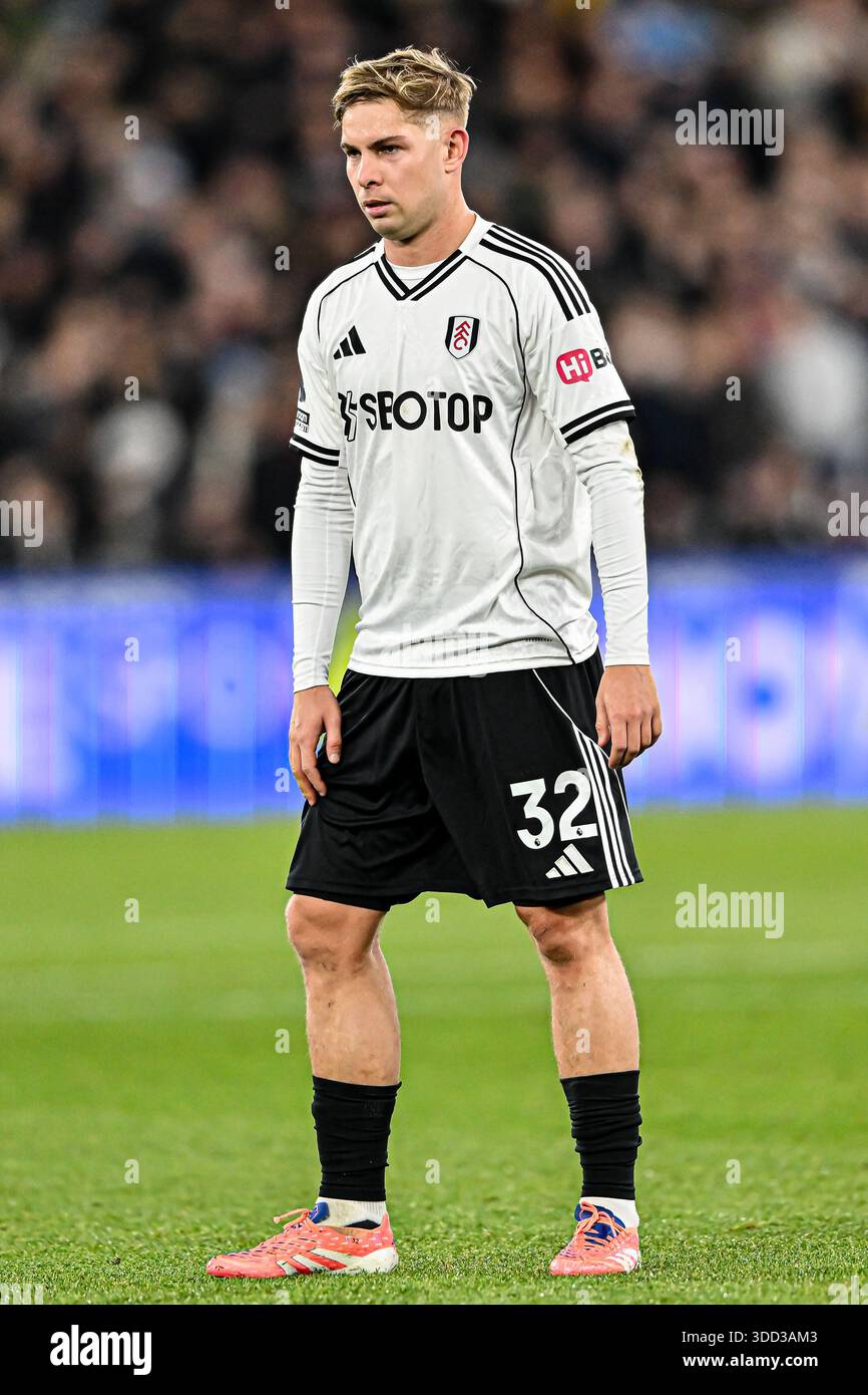 Emile Smith Rowe of Fulham looks on during the Premier League match ...