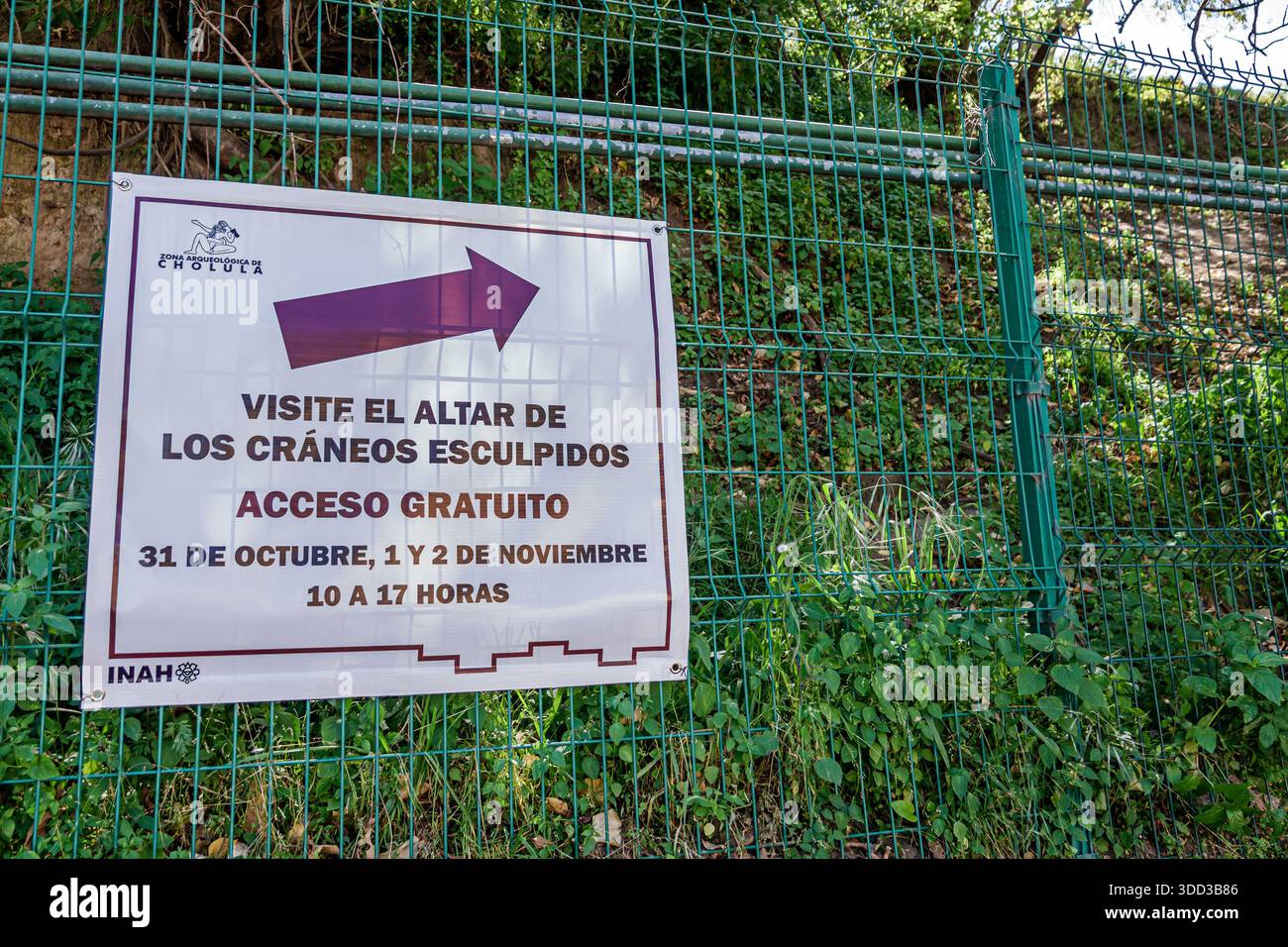 Inah sign hi-res stock photography and images - Alamy