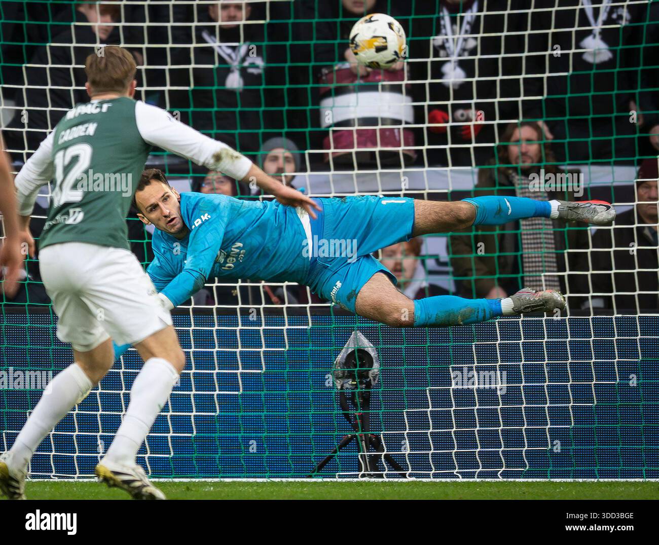 Scottish Premiership - Hibernian FC v Heart of Midlothian FC 06/12/2025 ...