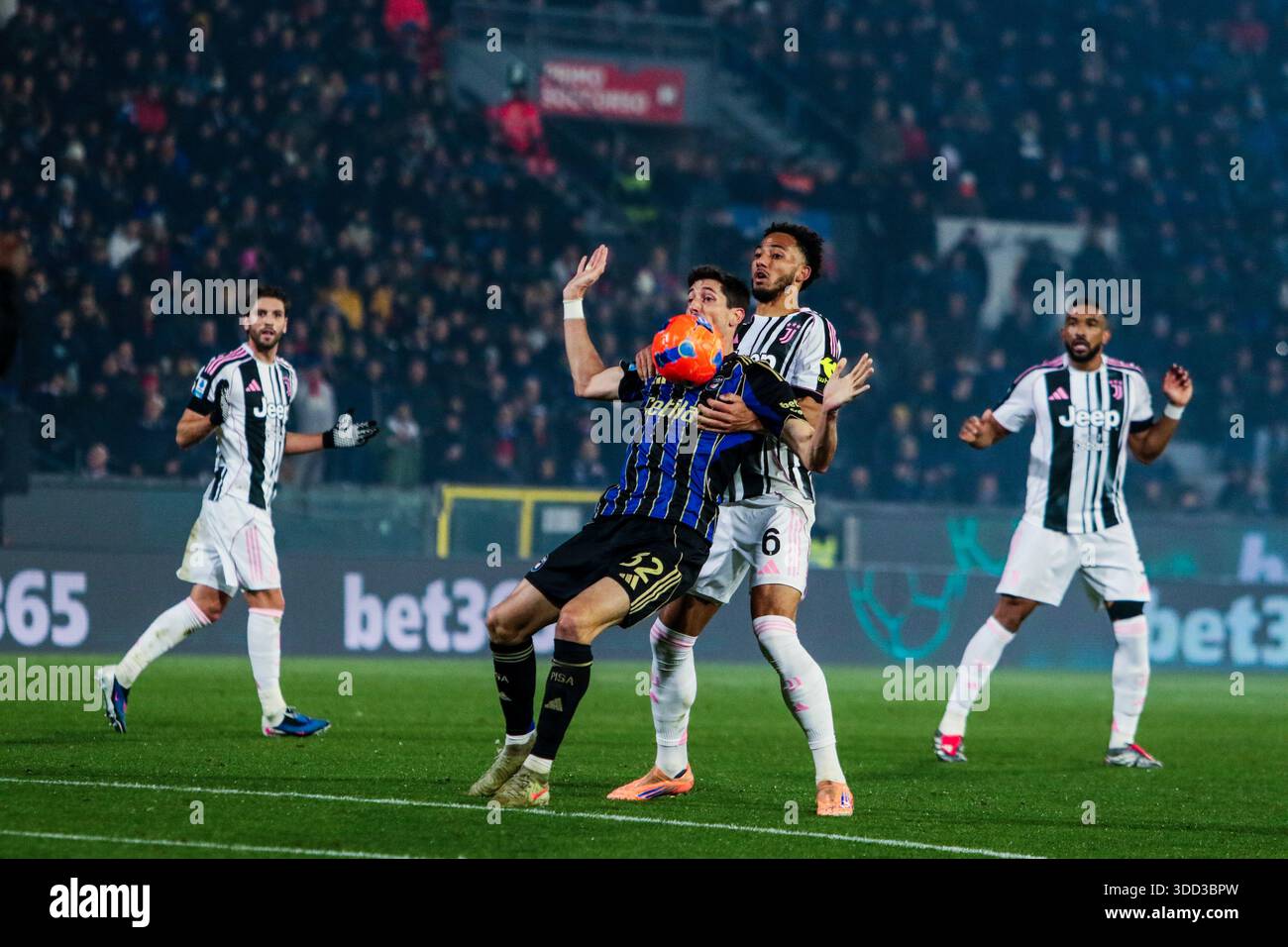 Stefano Moreo of Pisa Sporting Club and Lloyd Kelly of Juventus FC ...