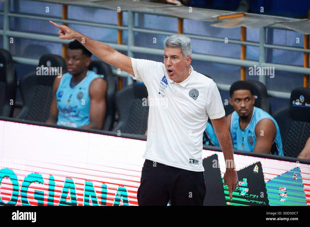 Brasilia’s coach Dede Barbosa during a NBB National Basketball ...