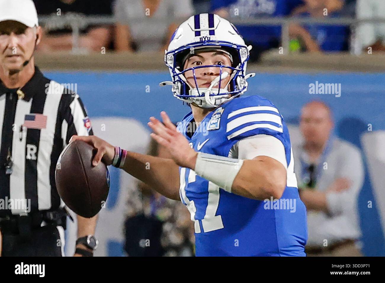 BYU quarterback Bear Bachmeier (47) passes the ball down field against ...