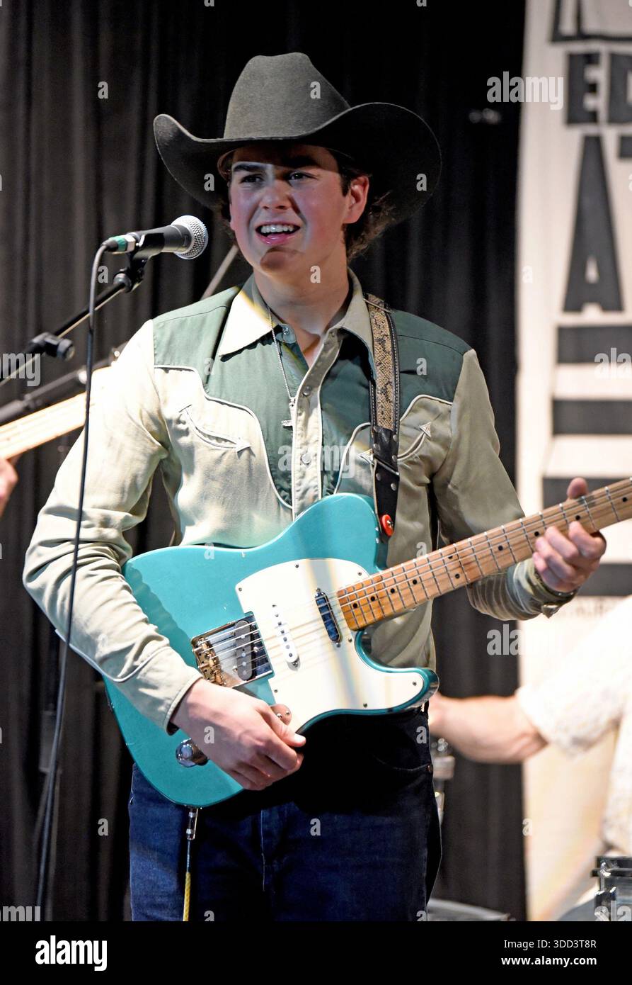 Rocco Gorelik on stage for Rocco Gorelik in Concert, Eddie's Attic ...