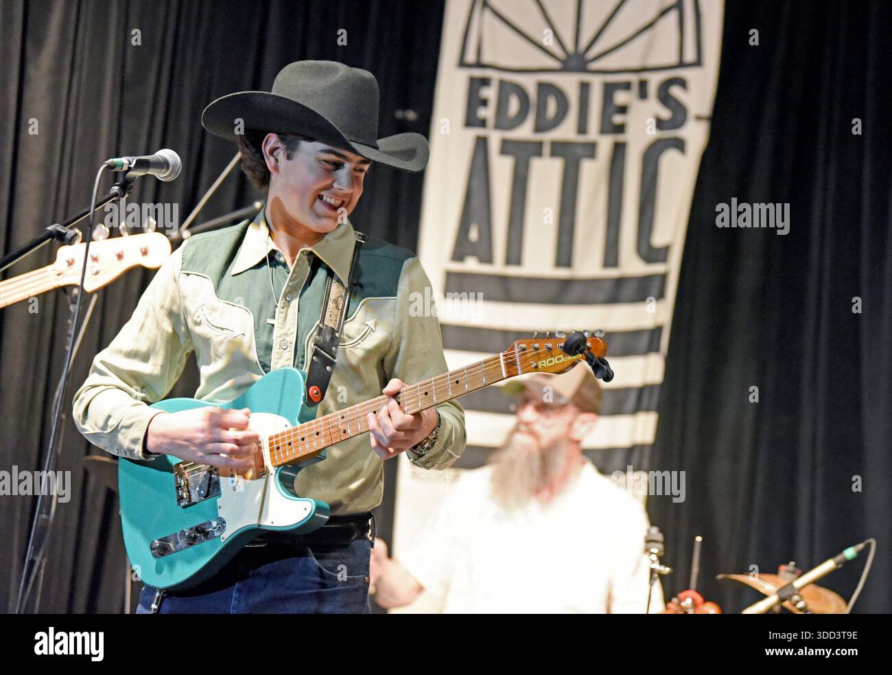 Rocco Gorelik on stage for Rocco Gorelik in Concert, Eddie's Attic ...