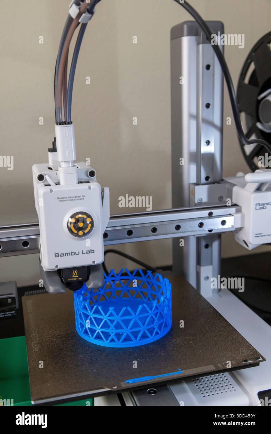 Bambu lab printer hi-res stock photography and images - Alamy