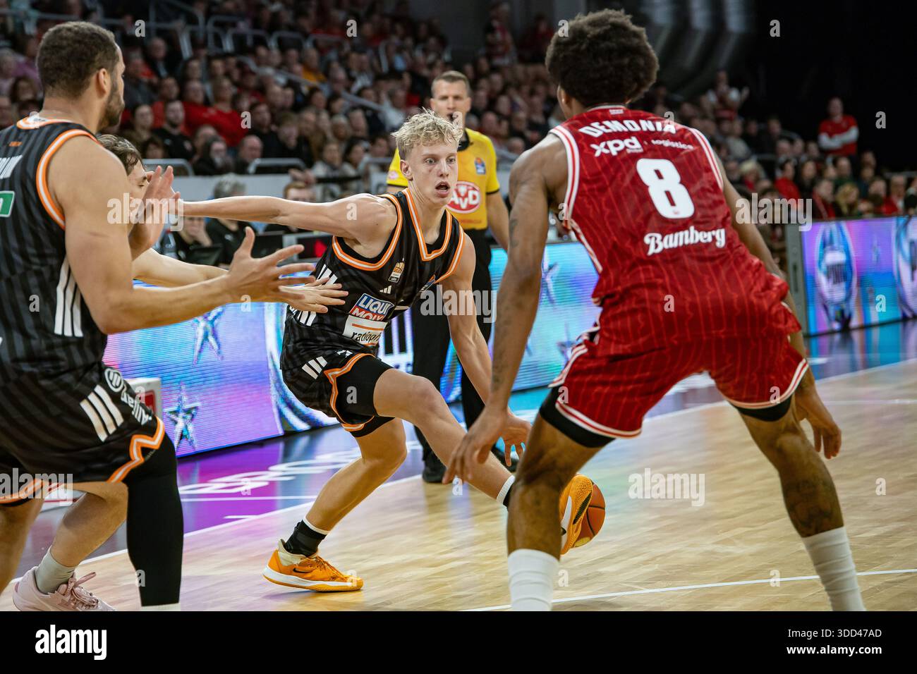 27 December 2025, Bavaria, Bamberg: Basketball, Bundesliga, Season 2025 ...