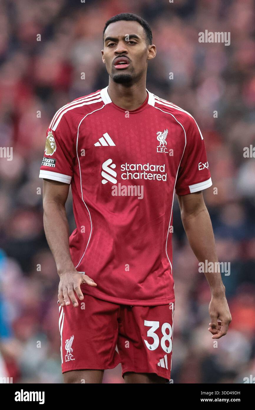Ryan Gravenberch of Liverpool during the Premier League match Liverpool ...