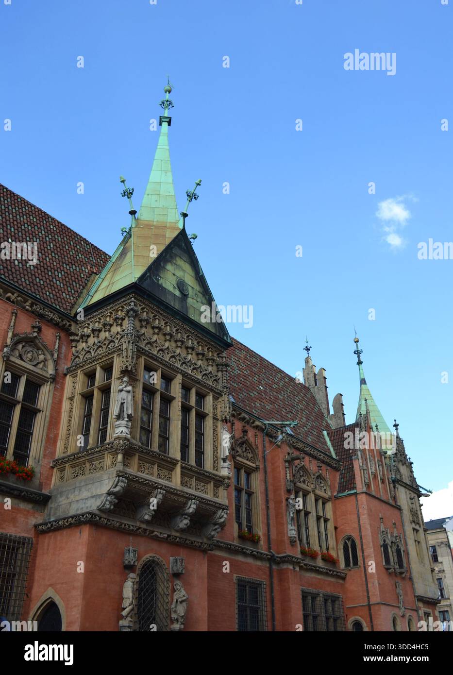 Gothic Spire and Ornate Bay Window of Wrocław Town Hall Stock Photo - Alamy