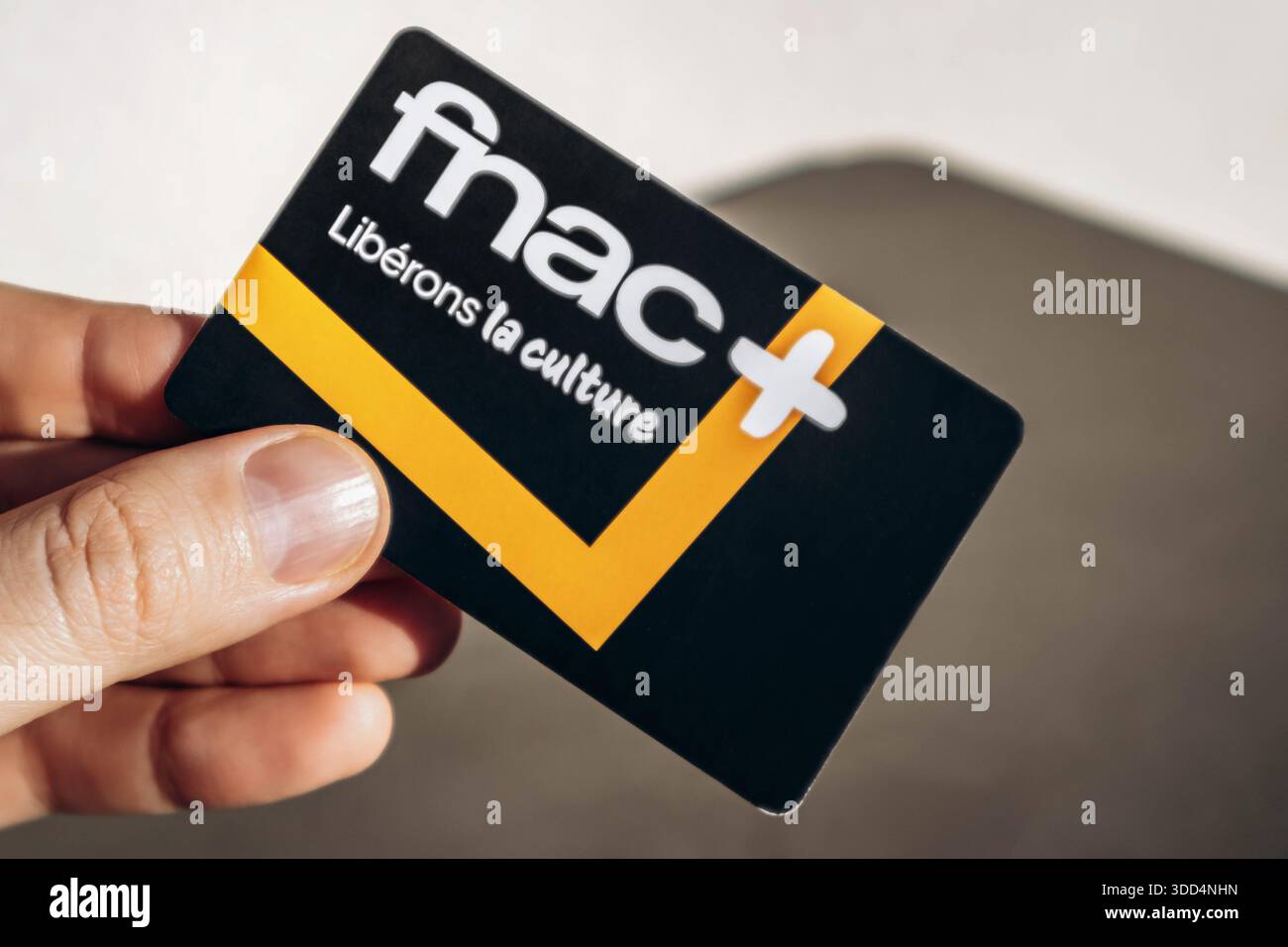 Fnac card hi-res stock photography and images - Alamy