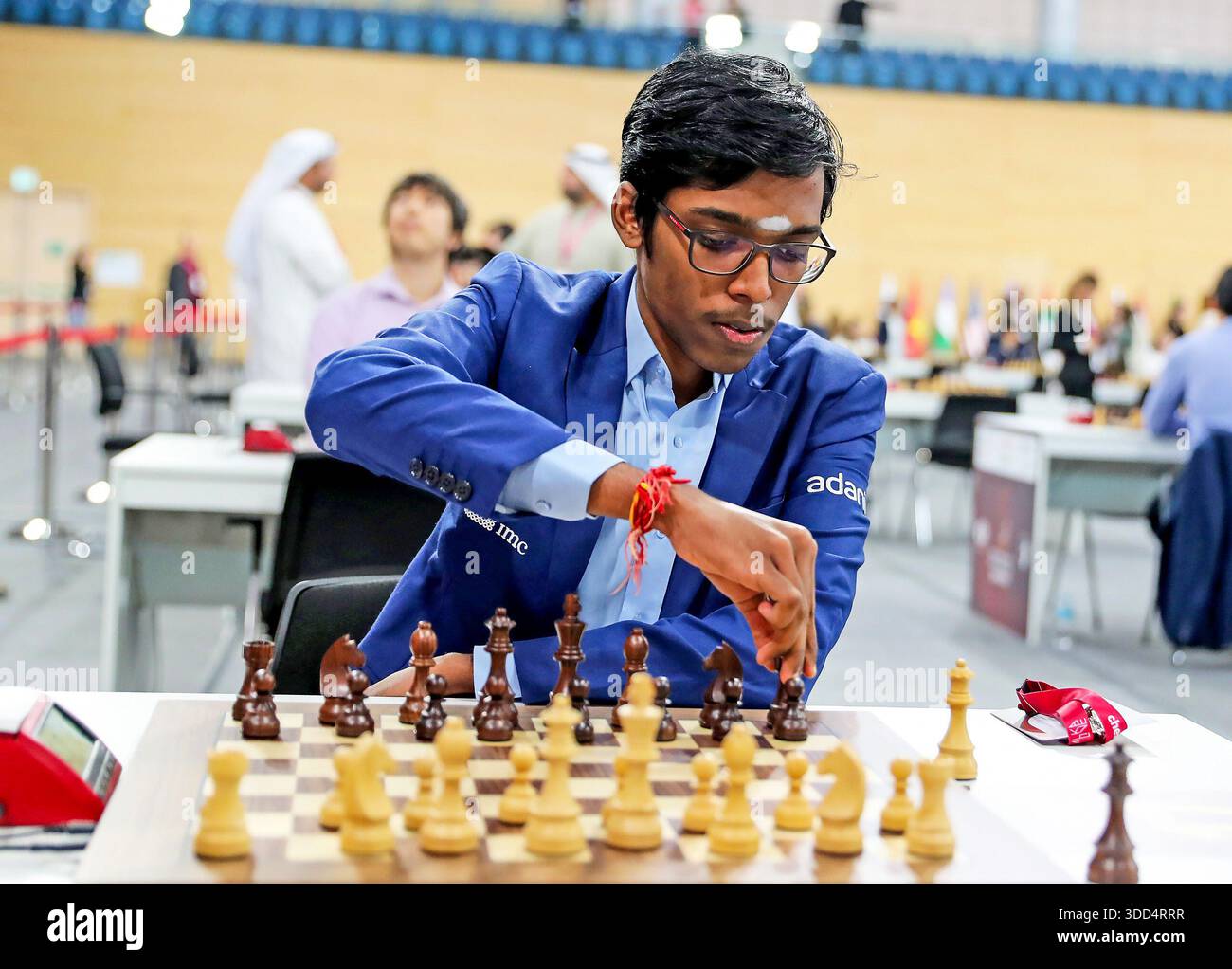 The championship begins — GM Mohammed Al-Mudahka and Jan Henric ...