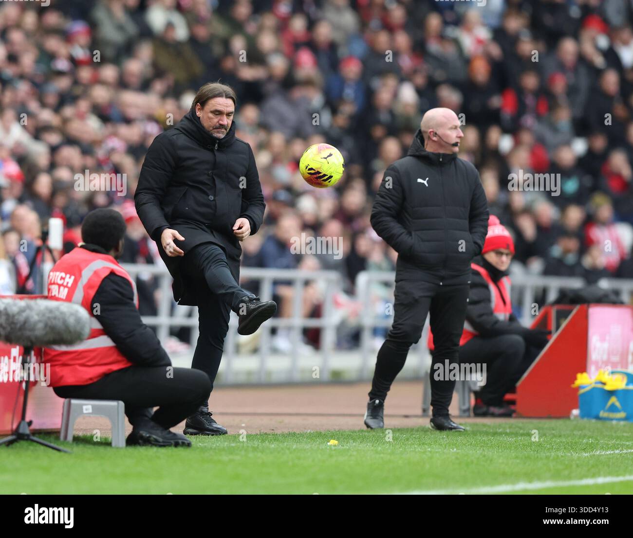 Sunderland, England, 28th December 2025. Daniel Farke manager of Leeds ...