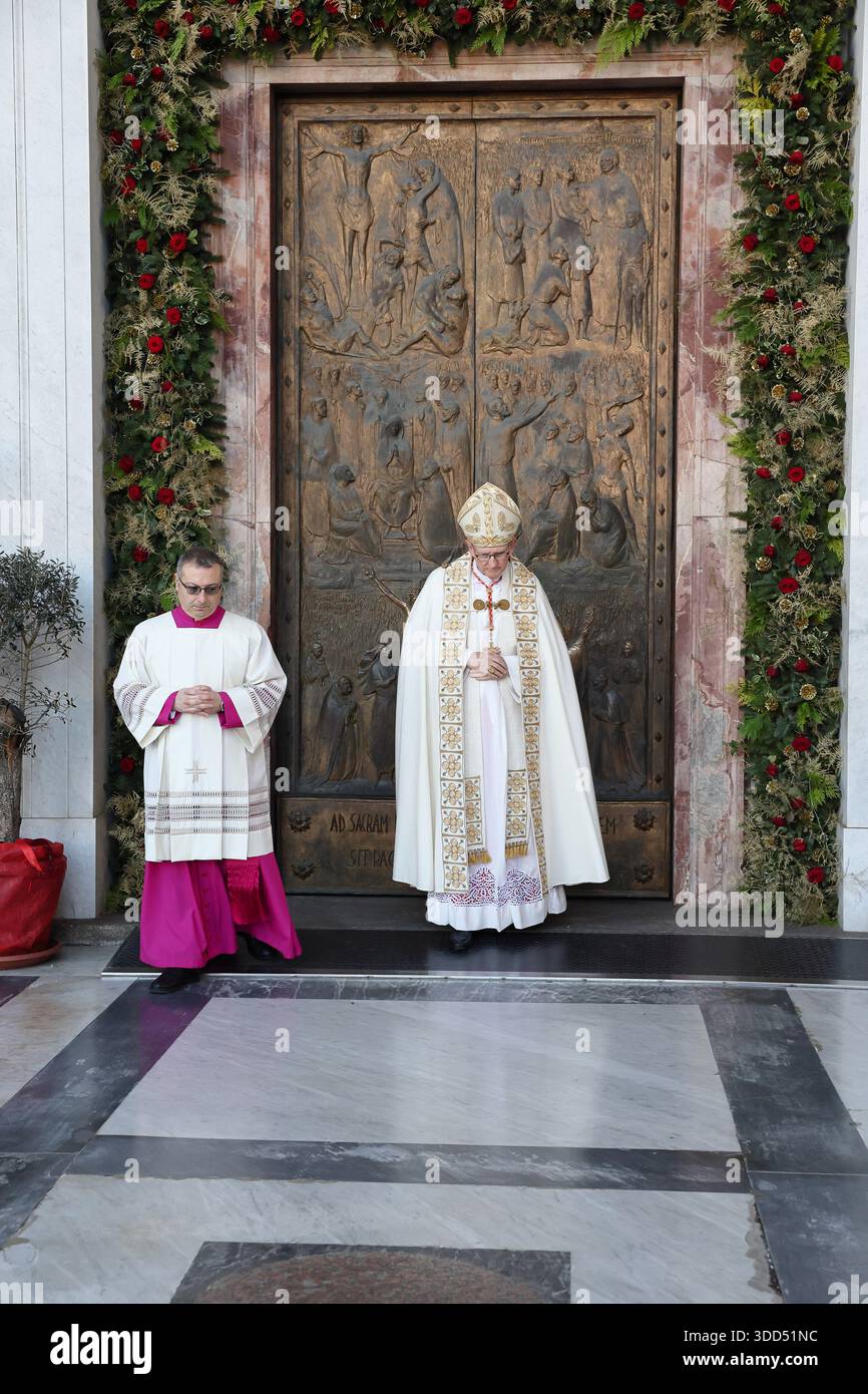 **NO LIBRI** Italy, Rome,Vatican 2025/12/28 Cardinal James Michael ...