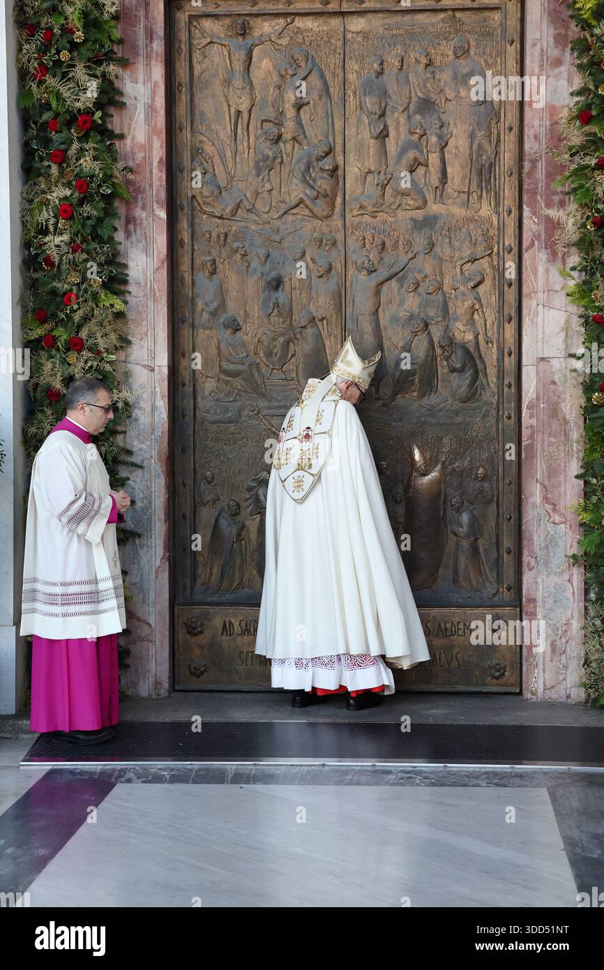 **NO LIBRI** Italy, Rome,Vatican 2025/12/28 Cardinal James Michael ...
