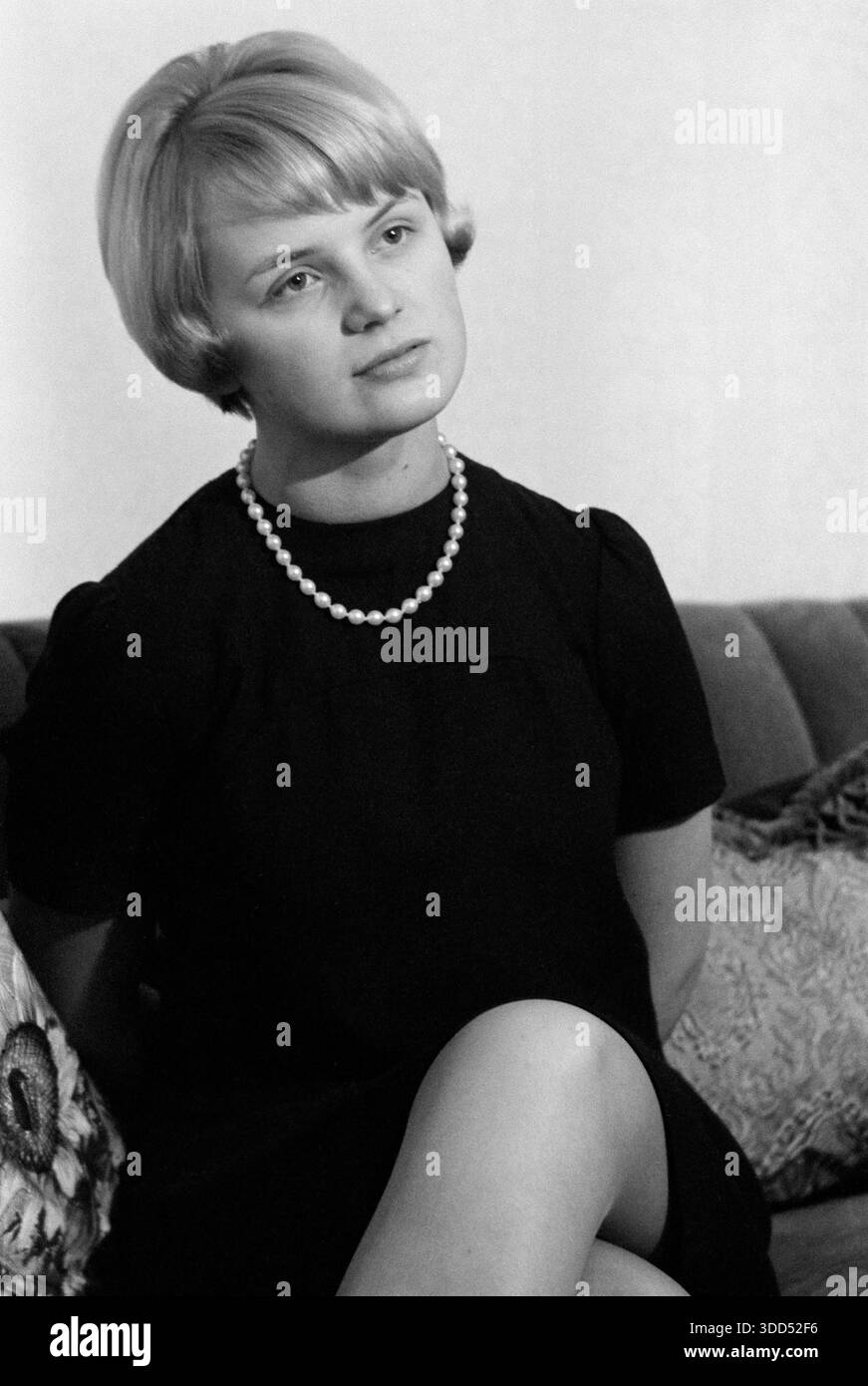 High medium close up Black and White Stock Photos & Images - Alamy