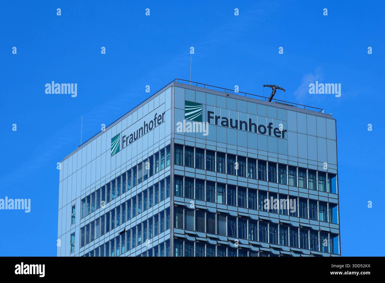 Schriftzug / Logo der Fraunhofer-Gesellschaft am 27.12.2025 in München ...