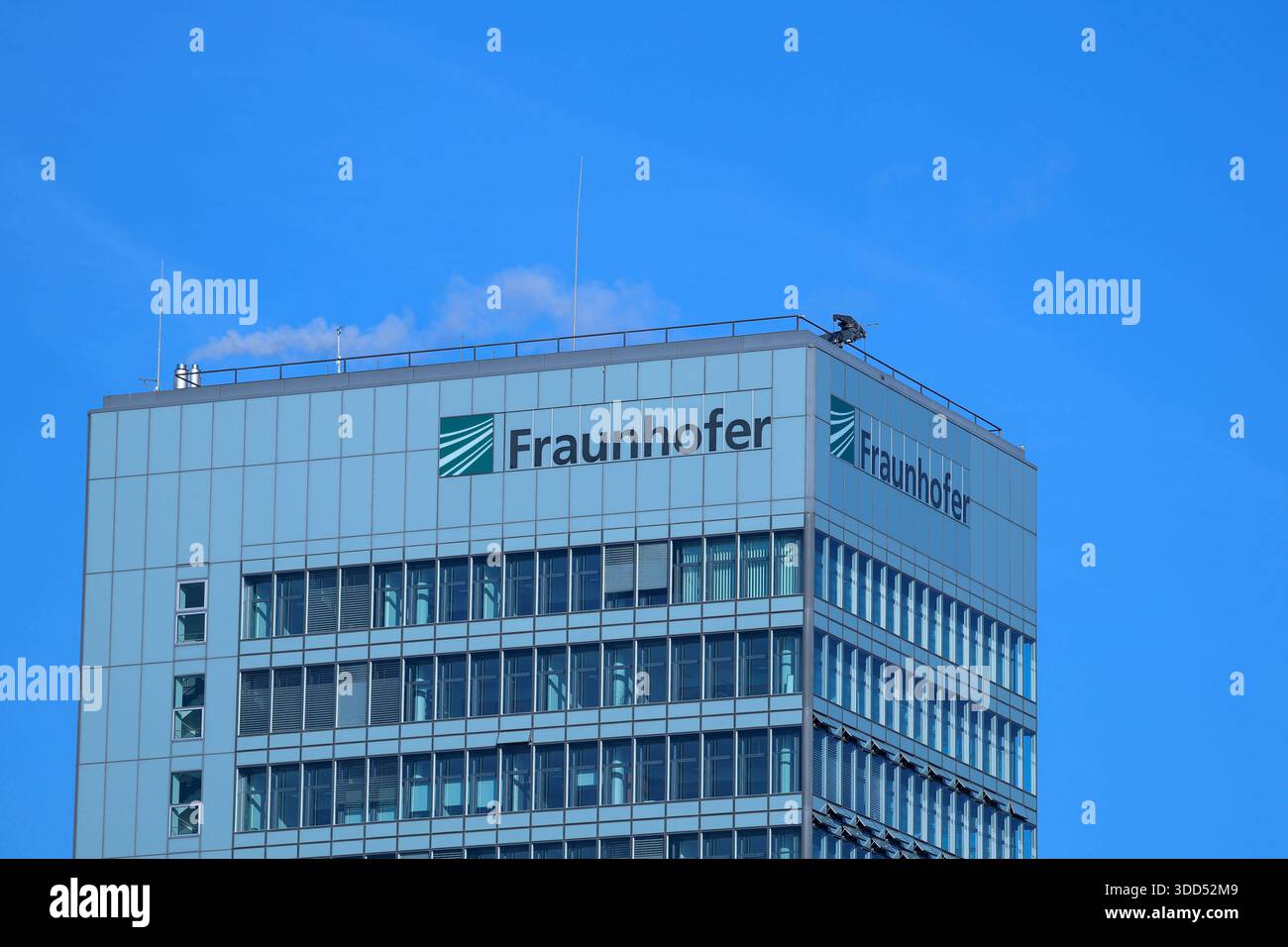 Schriftzug / Logo der Fraunhofer-Gesellschaft am 27.12.2025 in München ...