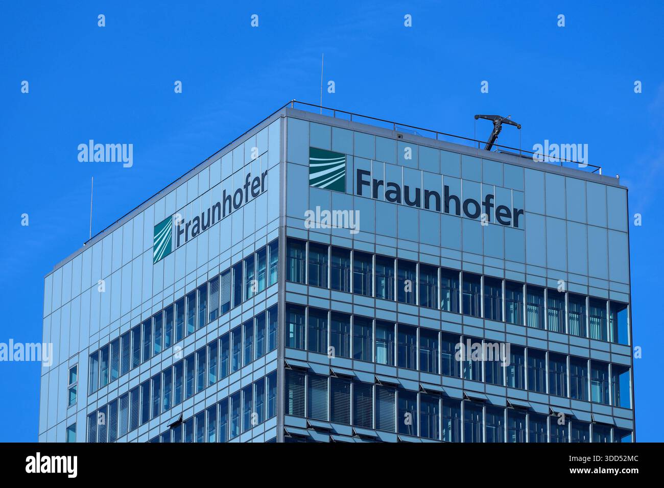 Schriftzug / Logo der Fraunhofer-Gesellschaft am 27.12.2025 in München ...
